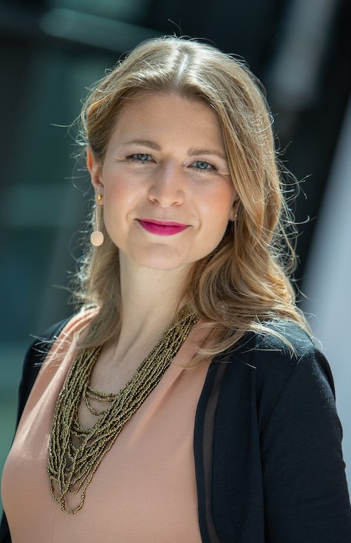 Katharina Moser - Moderating.EU